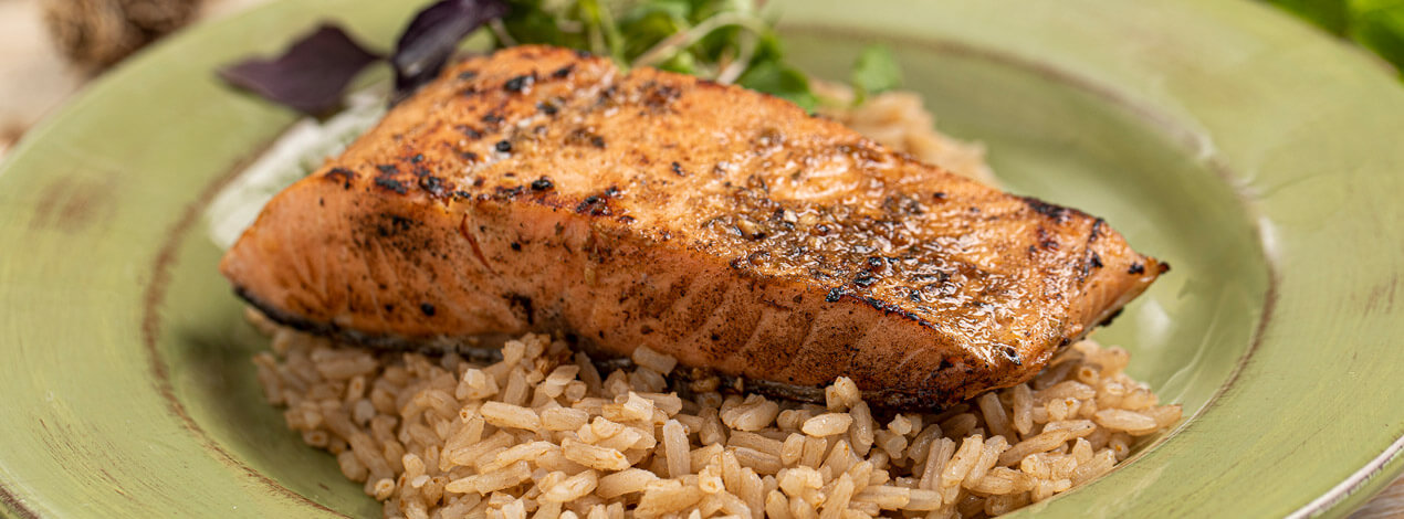 Receta de Salmón Finas Hierbas con Arroz con Coco